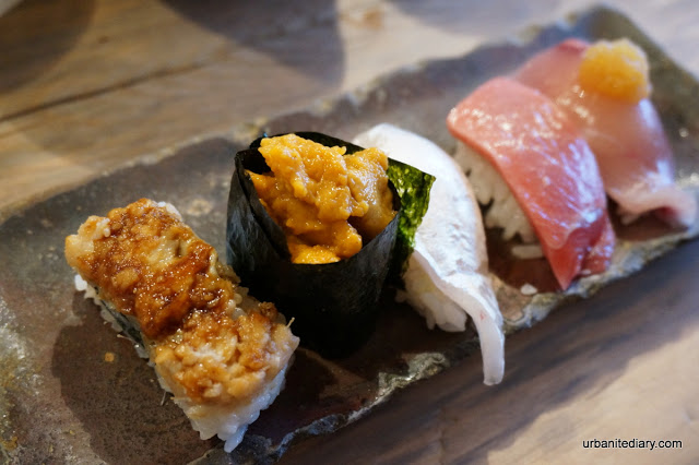 Japan 129 - Endo Sushi (中央市場 ゑんどう寿司) @ Osaka • Sassy Urbanite's Diary